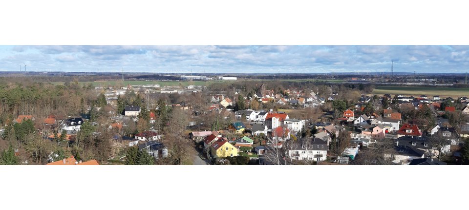 Rathaus mit Wasserturm | Gemeinde Neuenhagen bei Berlin